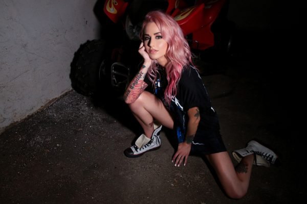 Carah Faye drops a rhythmic-pop tune, entitled, "Change in the Water"