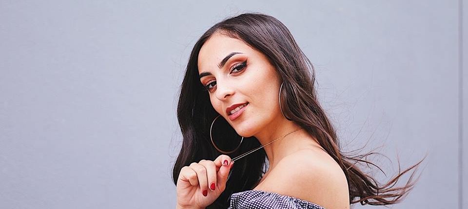 J Elle releases an attractive pop tune, entitled, “Take Me Away”