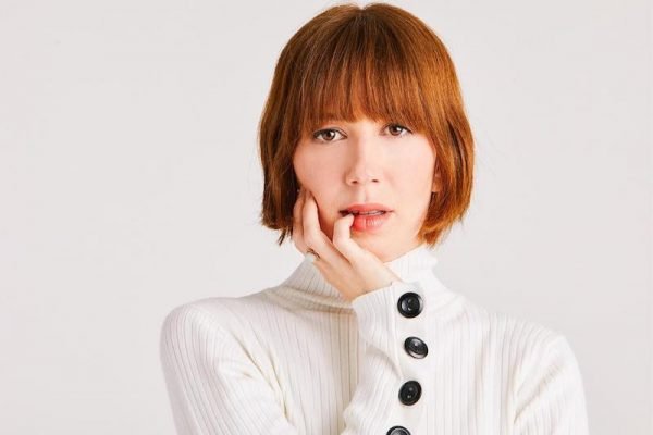 Ella Vos releases an evergreen pop tune, entitled, “Ocean”