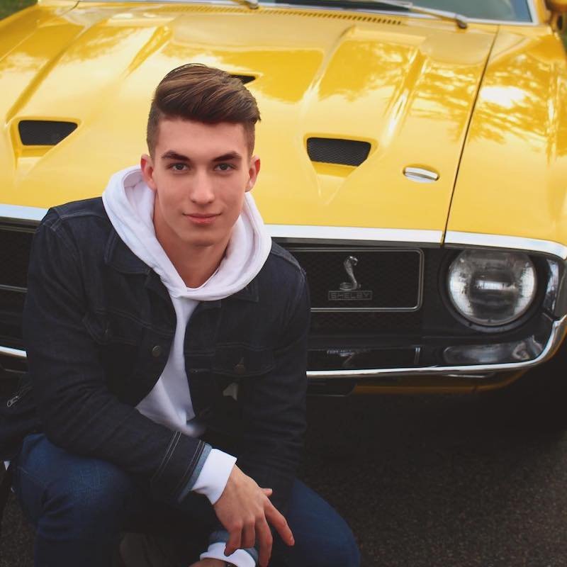 Josh Bogert releases an engaging pop tune, entitled, “Dad’s Car”