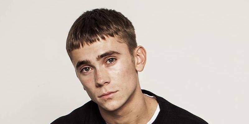 FELIX SANDMAN releases a video for “MISS YOU LIKE CRAZY”