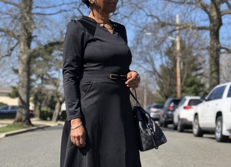 BerryLook offers sophisticated maxi dresses for formal occasions