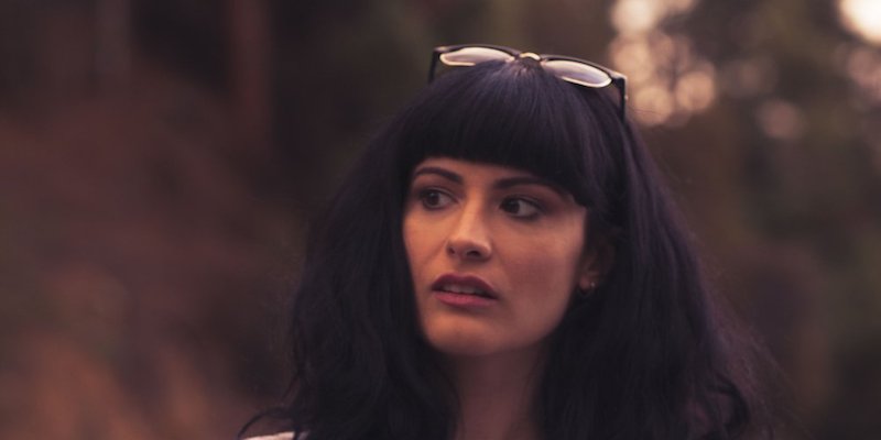 Valen releases a music video for her “I’ll Be Waiting for You” single