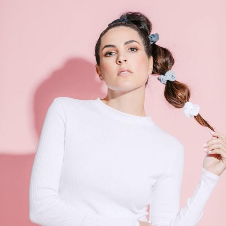 KELLA releases a charming post-breakup pop tune, entitled, “Jealous”