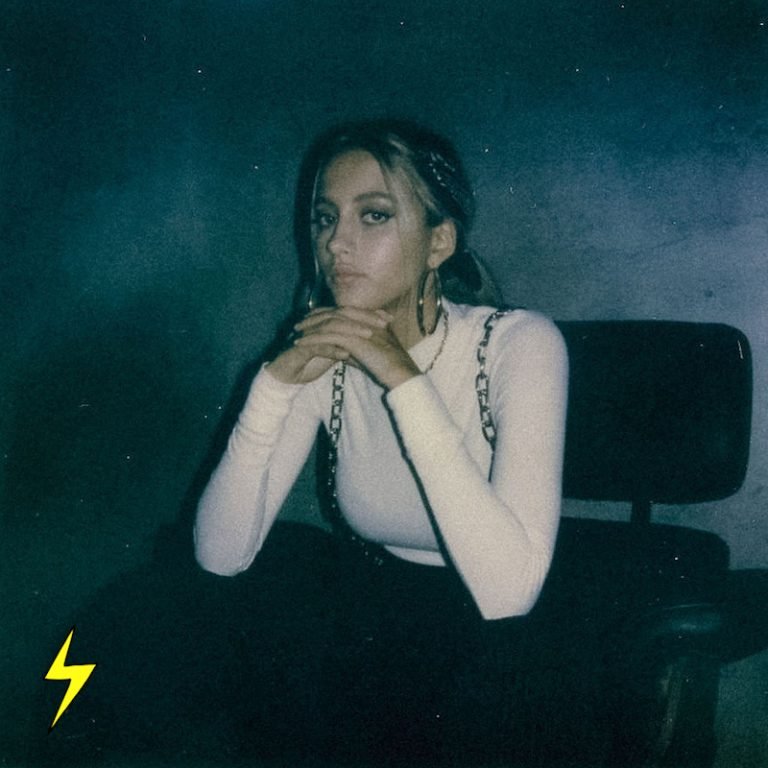 Erin Bloomer releases her second pop tune, entitled, “She’ll Be Gone”