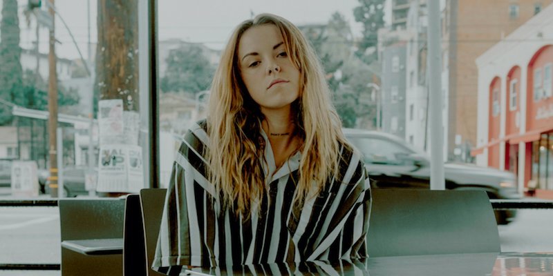 Lauren Sanderson releases her “Midwest Kids Can Make It Big” album