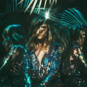 Willow Stephens releases a charming pop tune, entitled, 'Paper Cranes'