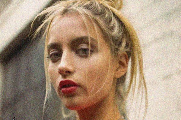 Erin Bloomer releases a lovely pop tune, entitled, “Lately”