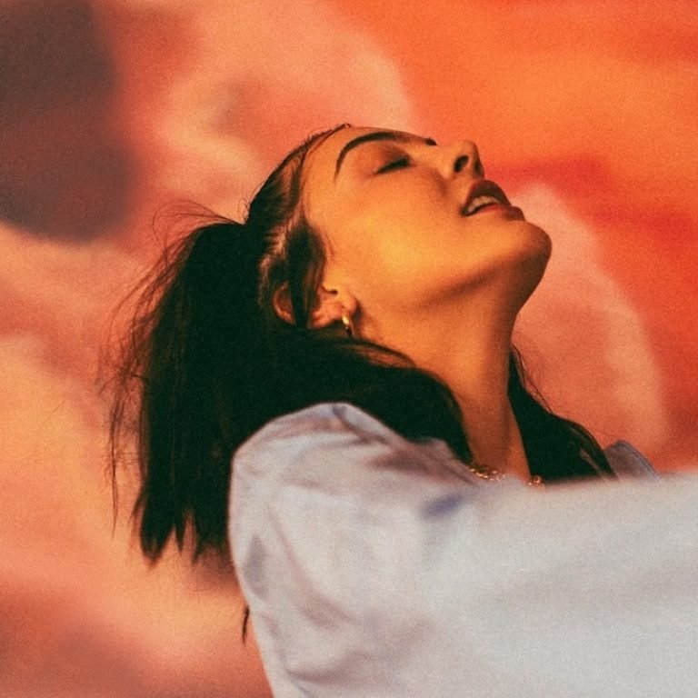 Evie Irie unveils an appealing music video for her “Worst Enemy” single