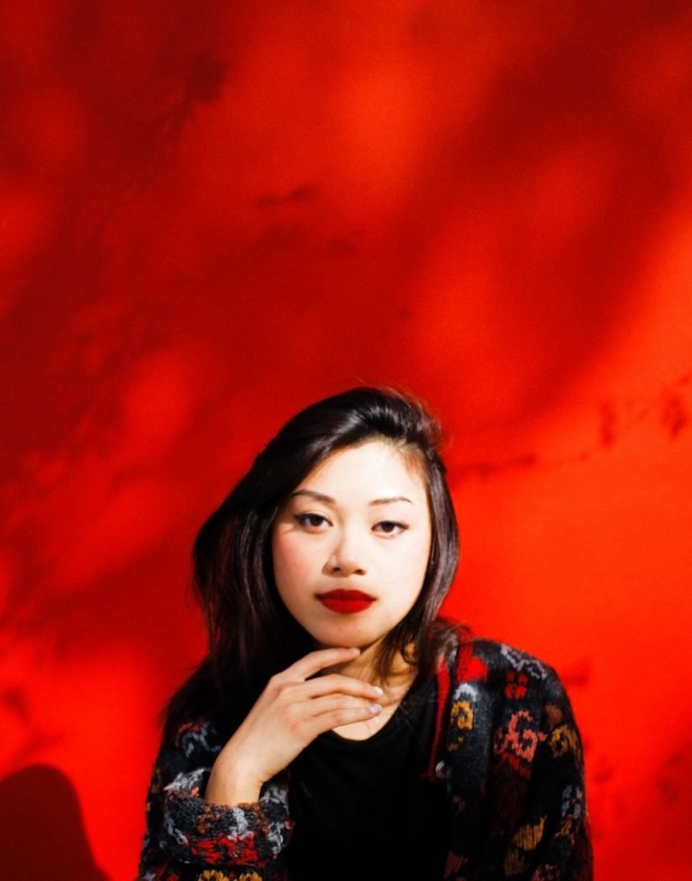 cehryl unveils an appealing music video for her “Moon Eyes” single