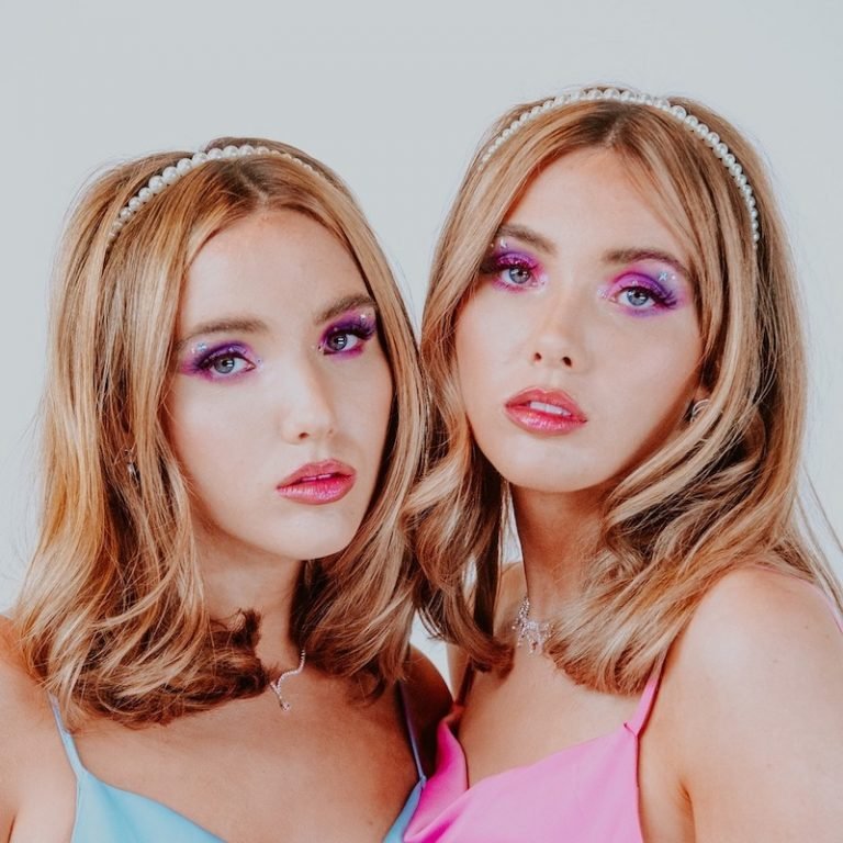 Fionn releases a tasty music video for their “Robert” single