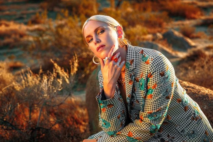 Grace Weber drops an appealing video for her “Thru the Fire” song