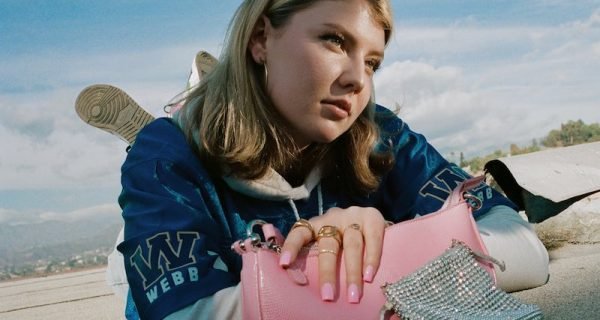 Dasha releases a wonderful pop single, entitled, “Make A Scene”