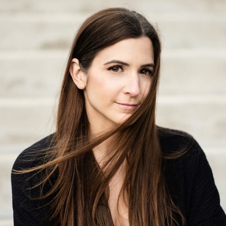 Natalie Duque releases a heartfelt Americana tune, entitled, “Imposter”