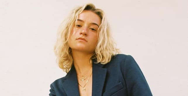 Cassidy King drops a contemporary-emo-pop tune, “No Harm”