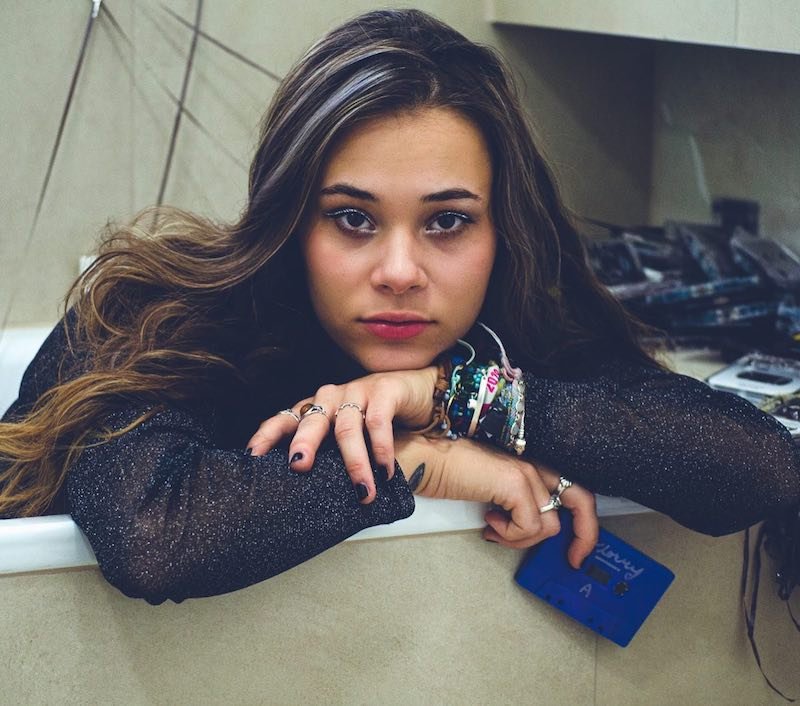 Lara Samira releases a lovely indie-pop tune, entitled, “When Words Fail”