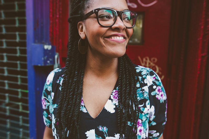 Liz Vice drops a soulful rendition of the classic Christmas tune ...