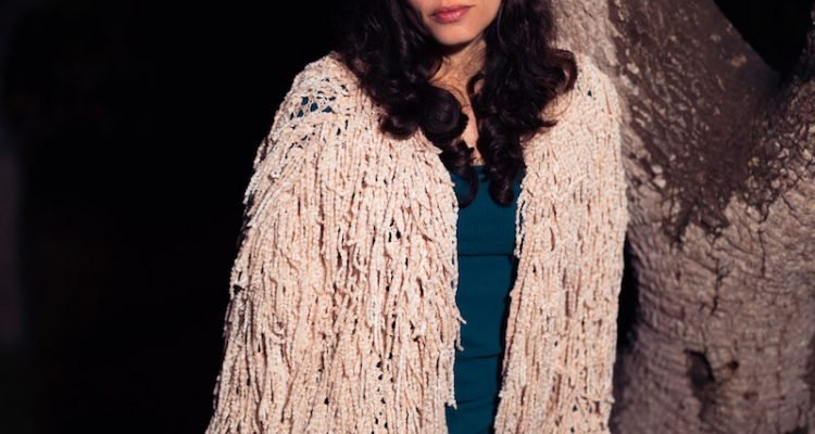 Kris Angelis releases her “I Hope I Never Fall in Love Again” single