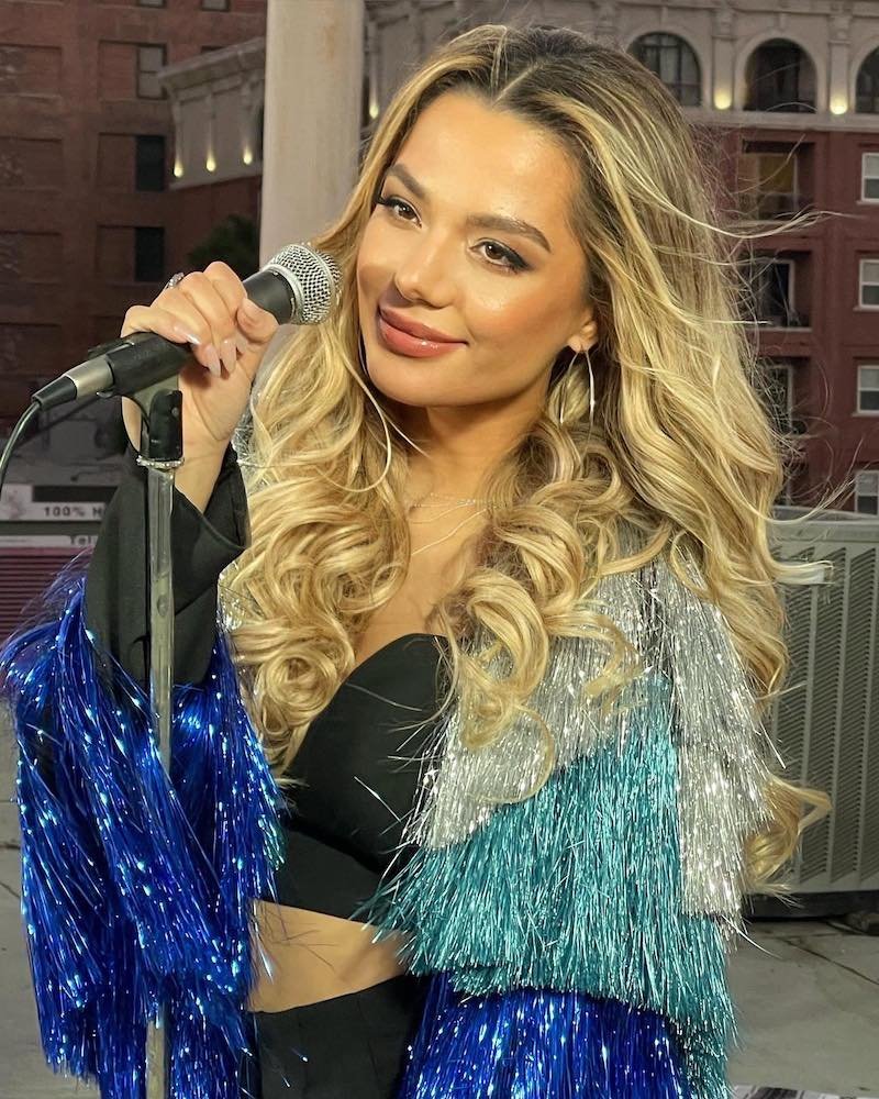 Airyen Vay performs her “Breathe” single LIVE on a rooftop in L.A.