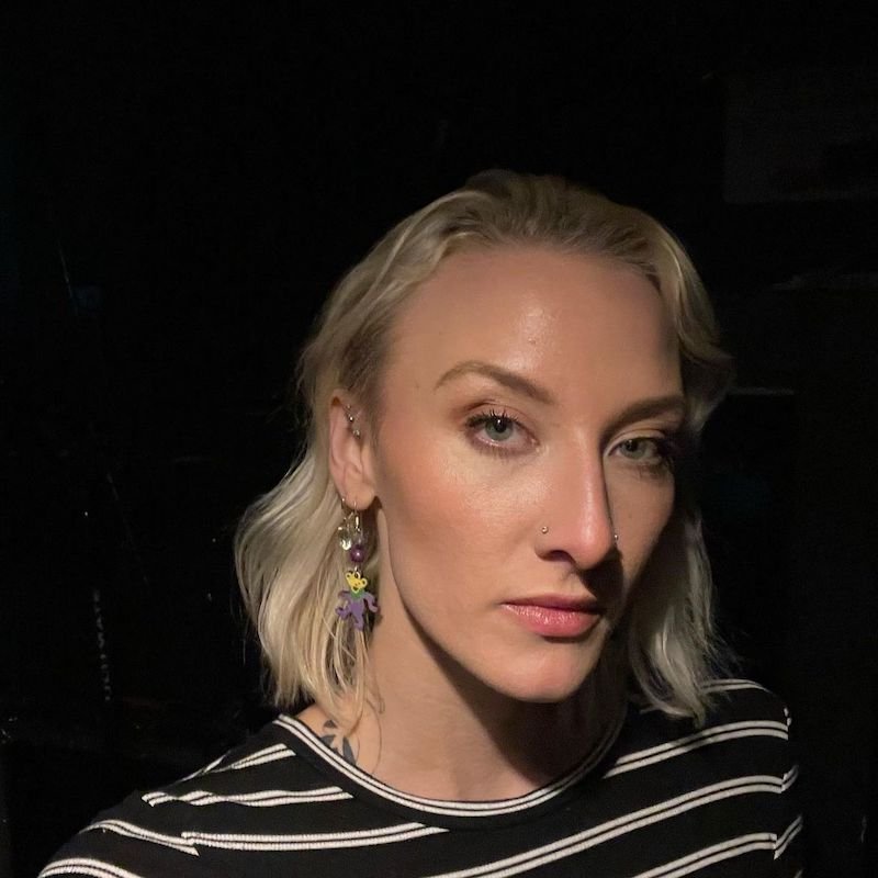 The River drops a lovely alternative-pop single, “It Aint That Deep.”