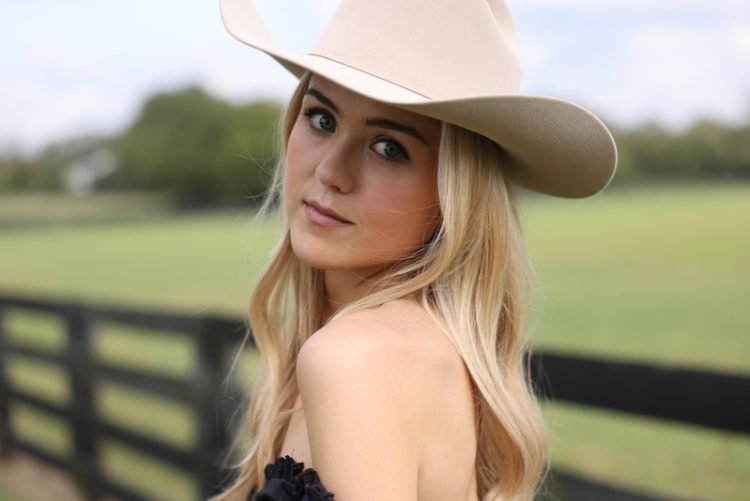 Daisy Briggs releases “I Don't Hate U (My Mom Thinks Ur Trash)”