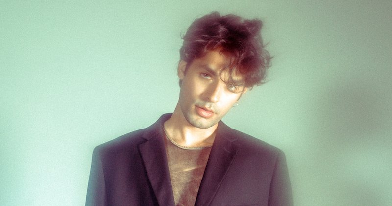 BOBI ANDONOV releases a video for his “Bad Decisions” single