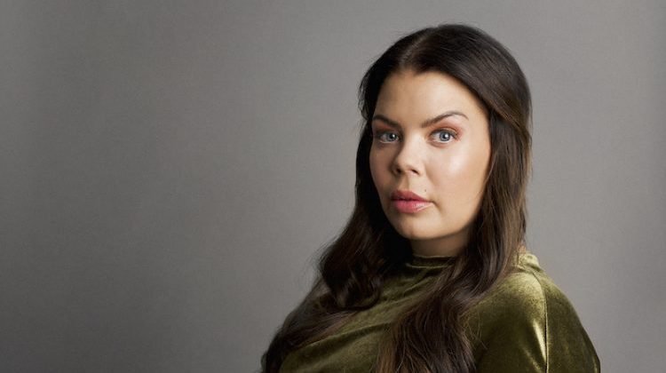 Adele Erichsen drops a delightful pop single, titled, “Broken Hearts”