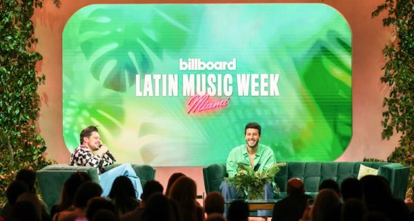 Sebastián Yatra joins Rafa Nadal at his tennis academy to practice
