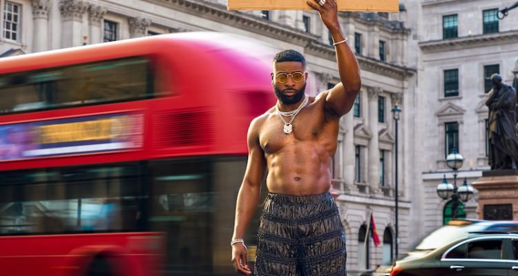 Henry Hacking unveils an unplugged version of his “New Love” single