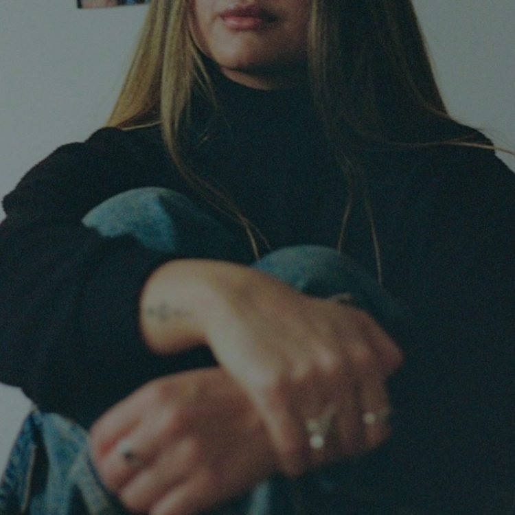 Discover Karina Stone's Lovely Debut Single, "Afterparty"