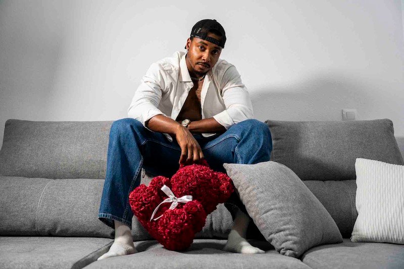 Experience the Soulful Sound of Acekid's "Hero" Single