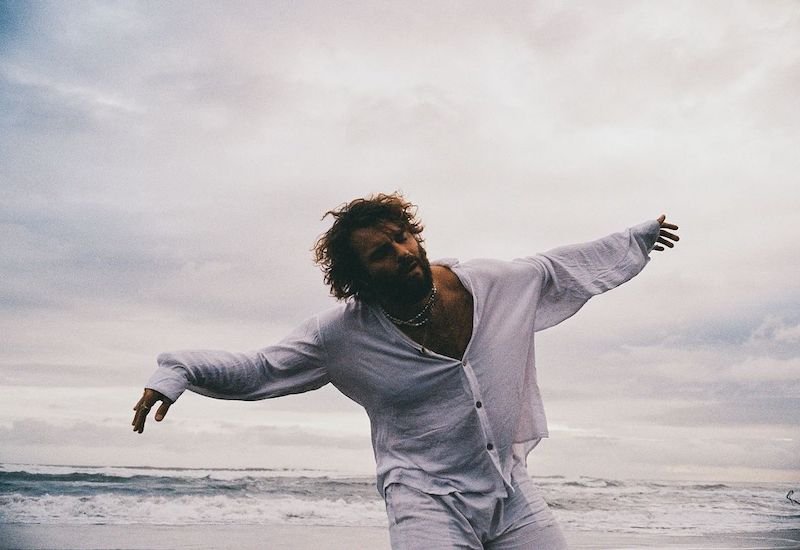 Explore the Emotions of Joshua Golden's “St. Louis, Missouri” song