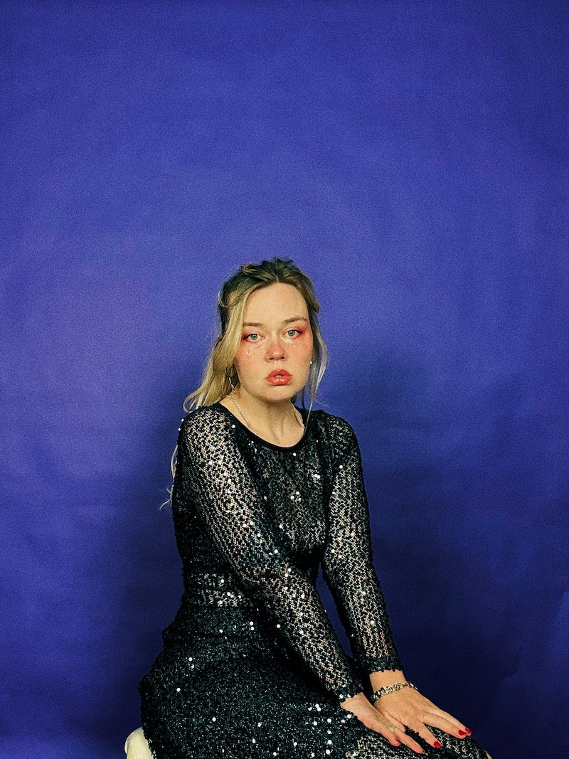Exploring Theresa Rex's Captivating New "Ugly Cry" Single