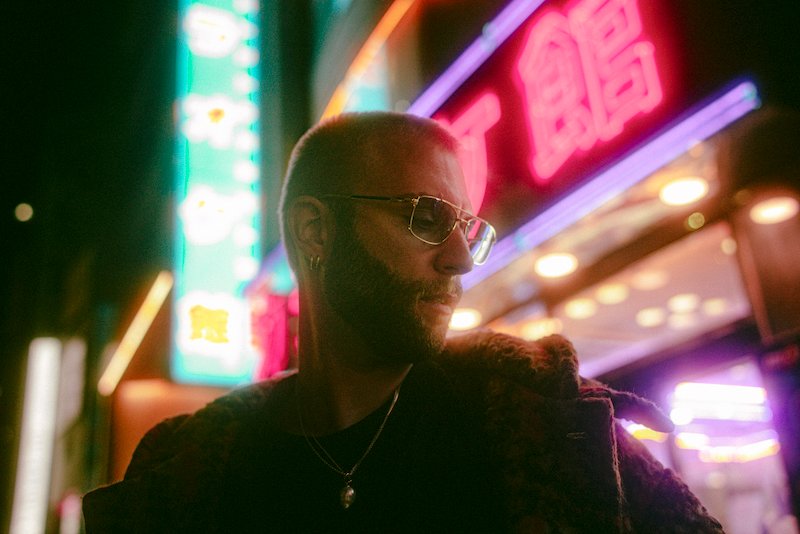 SIPSODA Unveils his Debut Single “Kindtoya” Feat. Angelo Mota