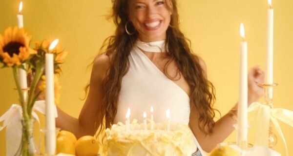 Stephanie June releases a lovely indie-pop tune, entitled, “Cry Baby Cry”